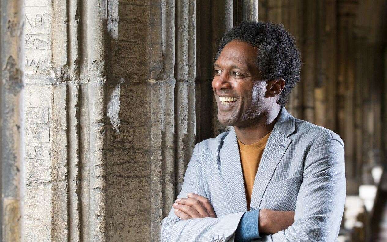 World famous poet to speak at Oxfordshire Youth's 75th anniversary ...